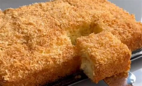 Кокосовый пирог на йогурте простой рецепт пошаговый