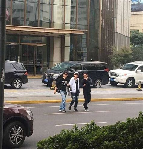 王思聰陪著林俊傑上海選房子傳授經驗，但是jj聽不聽還要另說？ 每日頭條