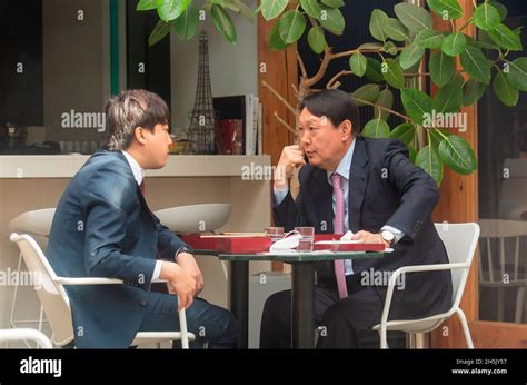 Yoon Seok Youl And Lee Jun Seok Nov 6 2021 The Presidential Nominee