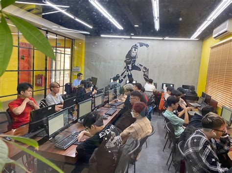 Aptech Việt Nam ra mắt khóa học hè về lập trình dành cho giới trẻ
