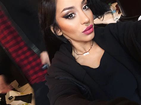 Ruby Apel Pe Internet Îl Cunoaște Cineva Libertatea