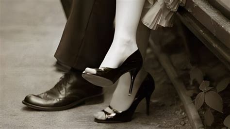 Sesso E Lezioni Di Inglese In Cambio Di Droga Due Arresti A Terni