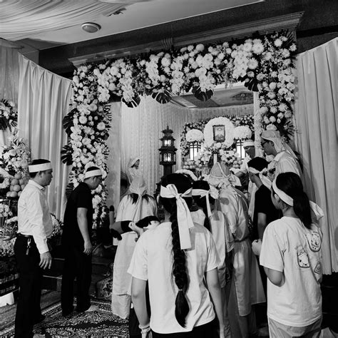 Mình Từng đọc ở đâu đó Rằng Sẽ Có Một Ngày Hai Người Sinh Ra Bạn