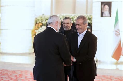 عکس آخرین تصاویر از اسماعیل هنیه در تهران، چند ساعت قبل از ترور که در