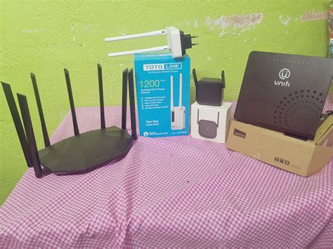 Router And Extender Computers And Tech Parts And Accessories Networking On Carousell
