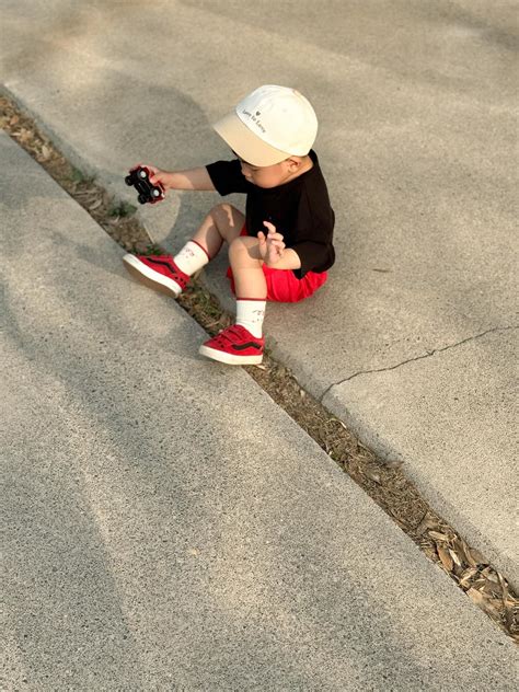 겸💛 감성육아 아기가있는집 ️🖤 Instagram