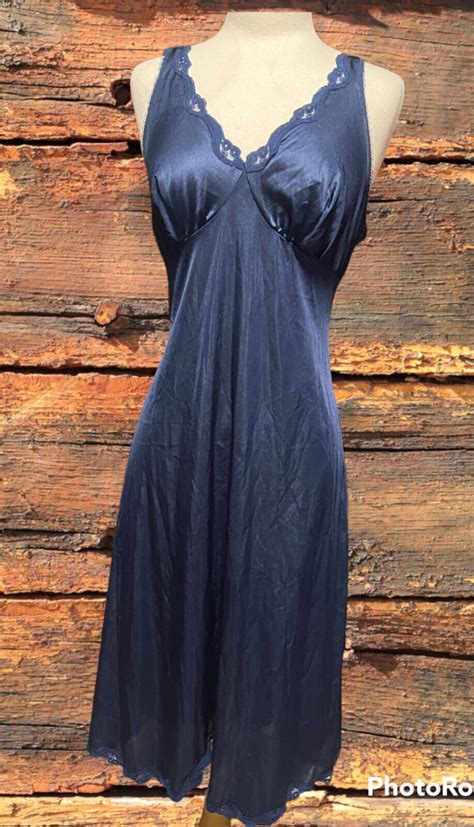 Vintage Warners Navy Royal Blue Full Slip Nightgow Gem