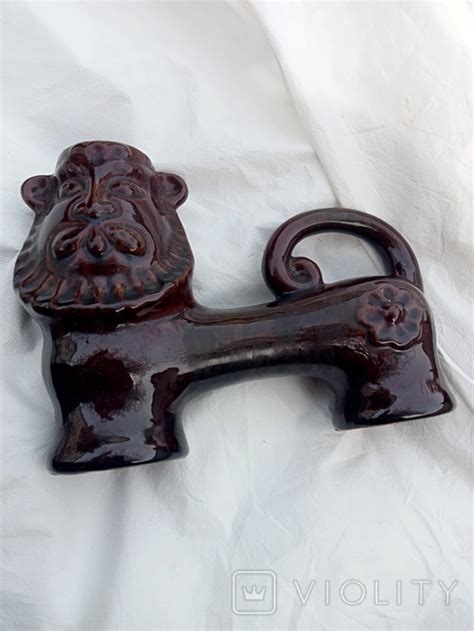 Статуэтка Лев Тигр Опошня на сайте для коллекционеров Violity