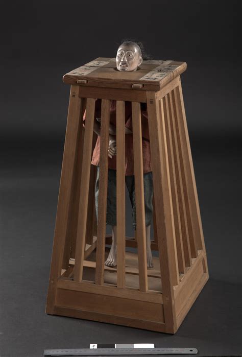 Modell Figur Kineser Kulturhistorisk Museum Universitetet I Oslo