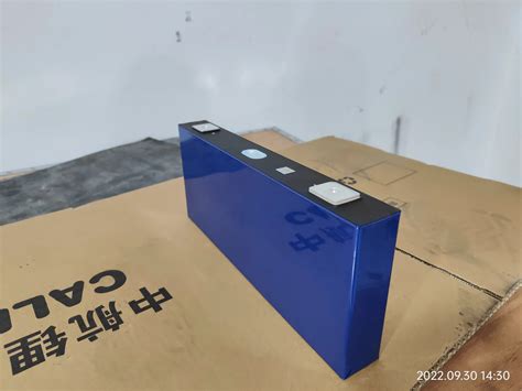 Calb L300f177棱柱lifepo4电池单元32v 177ah Lifepo4太阳能系统棱柱锂离子电池 Buy A级32v