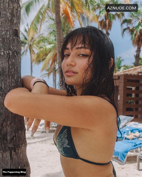 Avani Gregg Sexy Collection Latest Instagram Showing Sexy Figure In