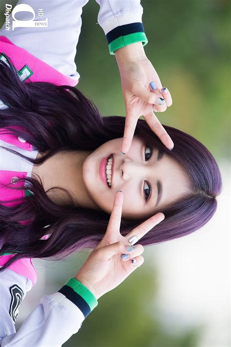 Twice Cheerup Tzuyu Gadis Korea