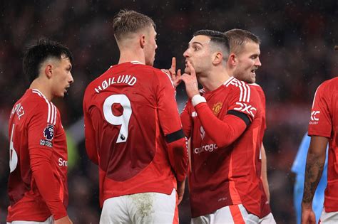 United klar til stort tab på Højlund Så billig er han nu