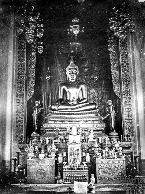 ภาพ พระพุทธชินสีห์ วัดบวรนิเวศราชวรวิหาร ในรัชสมัย พระบาทสมเด็จพระจอมเกล้าเจ้าอยู่หัว รัชกาล