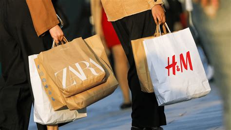 Clothing Retail Bags At Tayla Thornton Blog