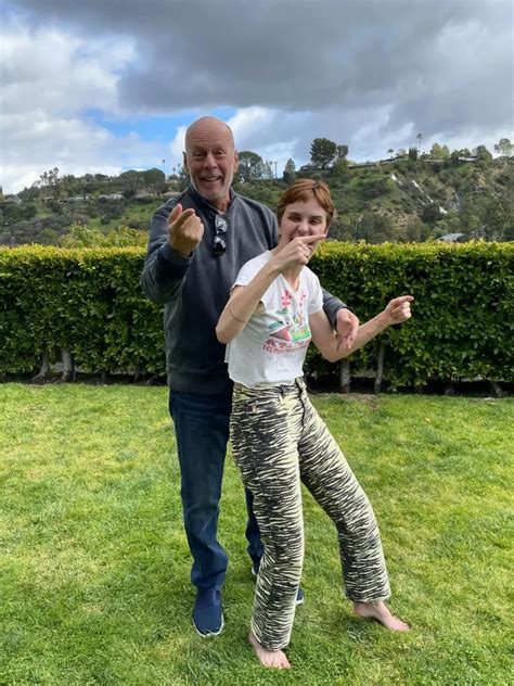 Una Hija De Bruce Willis Reveló Con Humor Que Fue Diagnosticada Con