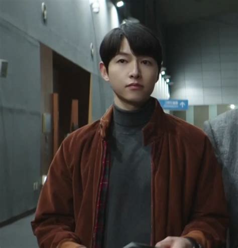 송중기 자켓 이거 어디껀지 아는뷴 패션 에펨코리아