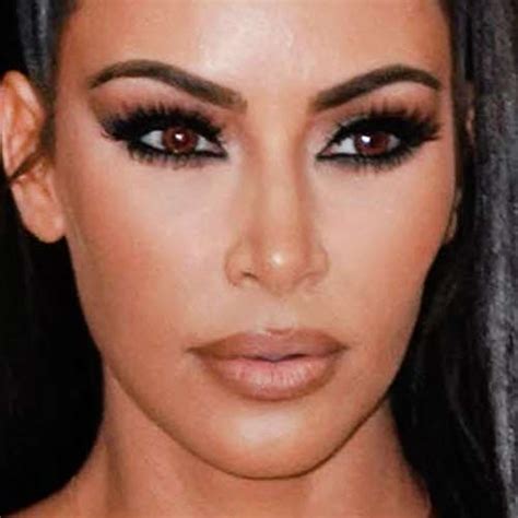 Kim Kardashian Makeup Black Eyeshadow Taupe Eyeshadow And Nude Lipstick