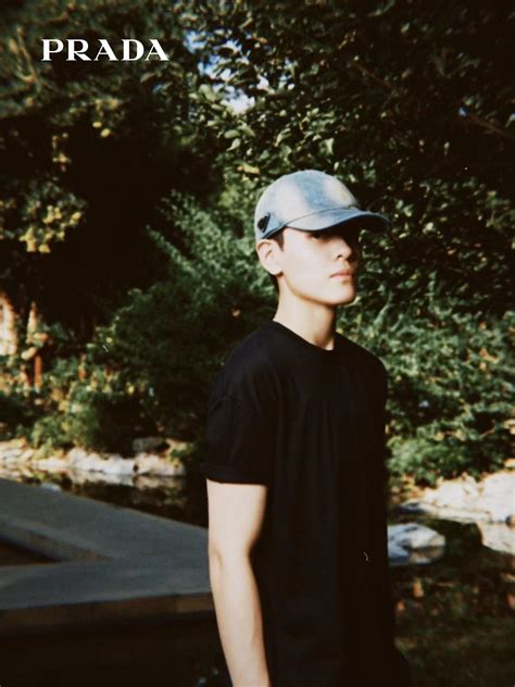 Prada夏日系列x杨舒予chenhenhao 站酷zcool