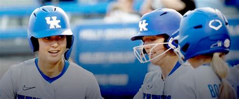 Uk Sb Plotts Powers Kentucky To Win In Delay Filled Marathon Vs