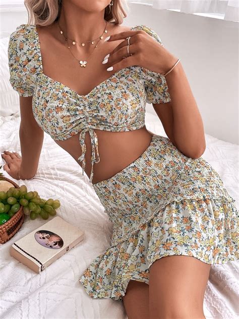 Ditsy Floral Shirred Crop Top And Ruffle Hem Skirt