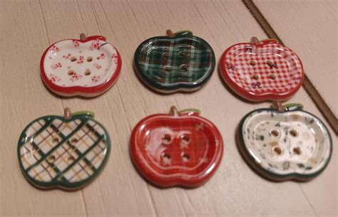 Apple Buttons 1 Sewing Or Dollhouse Plates Etsy