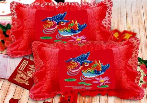 夫妻房床頭記得擺放著3樣物品，可以財源廣進，富貴祥和！ 每日頭條