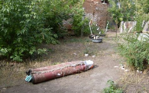 Дворники нашли завернутые в ковер человеческие Новости про Казань и Татарстан