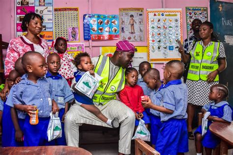 Lawmaker Representing Lagos Constituency Ii Visits Araromi Baptist School