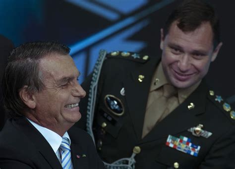 Bolsonaro E Mauro Cid São Indiciados Em Caso De Desvio De Joias