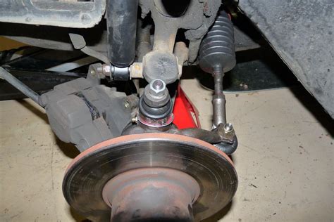 Shock Vs Strut Difference Between Struts And Shock Absorbers