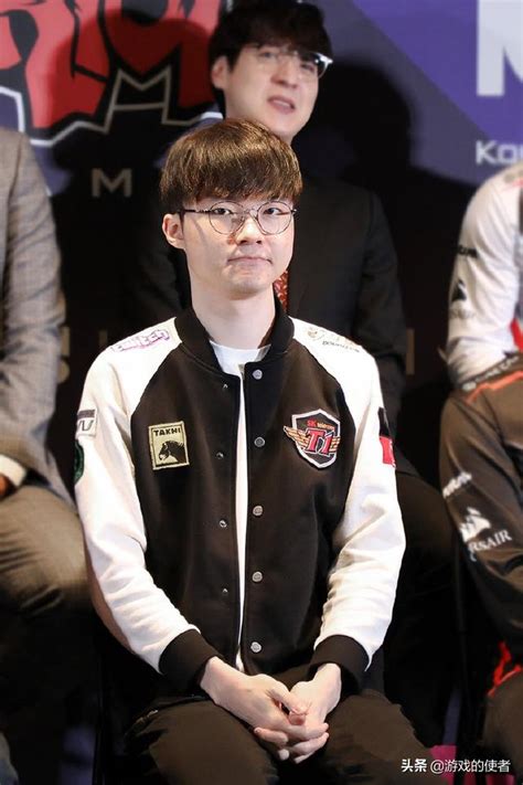 黃金左手連至強男刀都打不過，卻看不起faker，top在s9要起飛？ 每日頭條