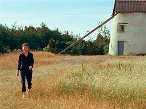 公開中の映画『ベルイマン島にて』ミア・ハンセン＝ラブ監督にインタビュー ──この映画の舞台はスウェーデンのフォーレ島です。巨匠イングマール