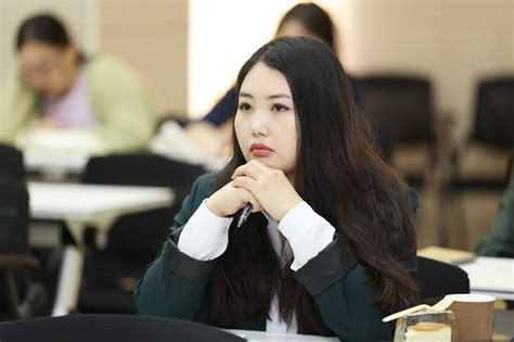 Гэр бүл Гэр бүл хөдөлмөр нийгмийн хамгааллын яам