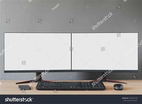 1 319 Dual Monitors Images Stock Photos Vectors Shutterstock