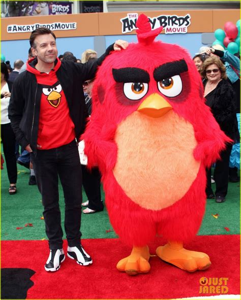 Photo Jason Sudeikis Angry Birds Premiere 03 Photo 3650122 Just