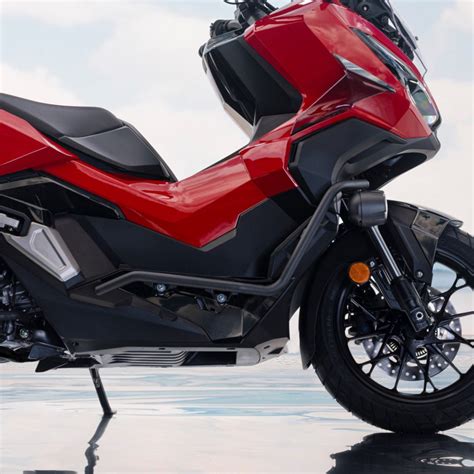 Honda ADV 350 Crash Bars