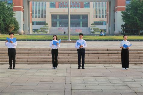机电学院举行“欢庆七一颂党恩 青春挺膺报国行”建党节升旗仪式 山东科技大学新闻网