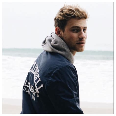 Who Is Bridgertons Phoebe Dynevors New Fiancé Cameron Fuller The