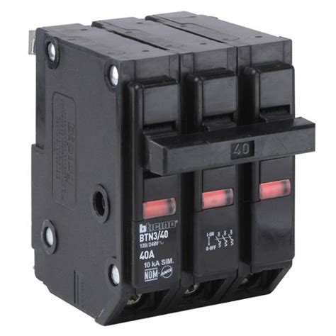 Interruptor TermomagnÉtico 3x40a 120240v 10ka Montaje Enchufable The