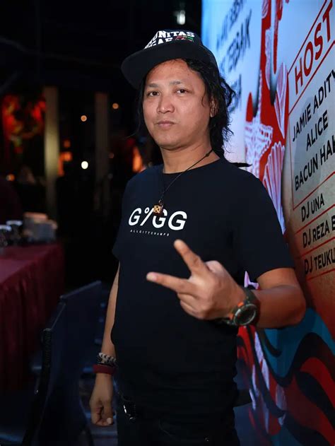 Penyebab Tepeng Vokalis Steven And Coconut Treez Meninggal Dunia
