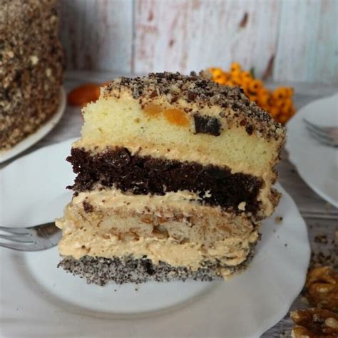 Cake "Damskiy kapriz" – the most versatile in taste in the world