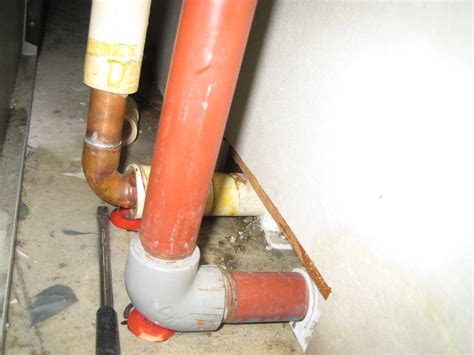 ライフライン給水管給湯管排水管を考える 第1回 給水管給湯管排水管の部位別劣化について マンション住民と管理組合のための快適