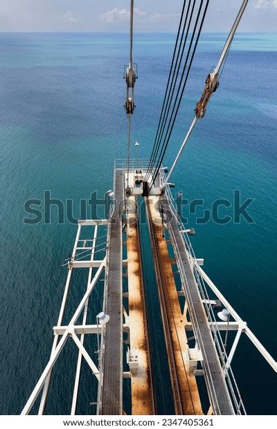 Philippines Ship Unloading Photos Images And Pictures Shutterstock