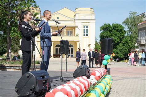 СУ Христо Ботев град Карнобат Образователен регистър