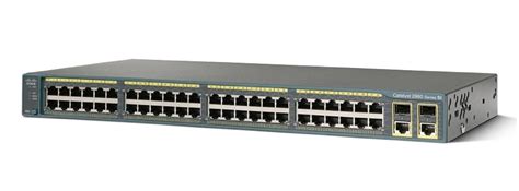 điểm khác biệt giữa router Cisco và switch Cisco Digitech JSC
