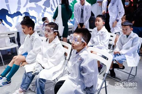 汇集500余件化石恐龙化石特展在北京开幕