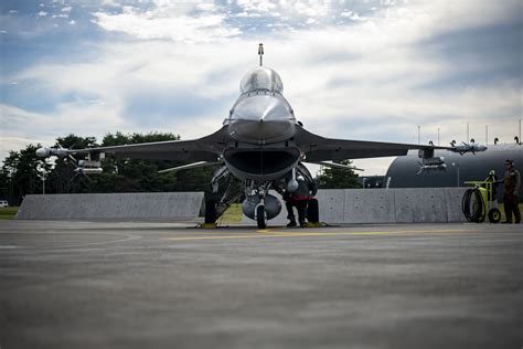 Misawa Air Base F 16 Reaches 10000 Flying Hours Misawa Air Base