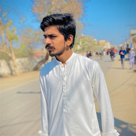 Zain Shaikh Vlogging Youtube