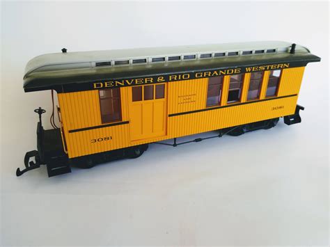 A Pair Of Used Lgb Jackson Sharp Combine Passenger Cars Denver And Rio